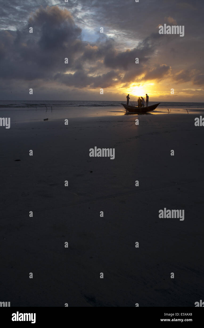 Dhaka, Bangladesh. 7th Aug, 2014. Sunset at kuakata sea beach in ...