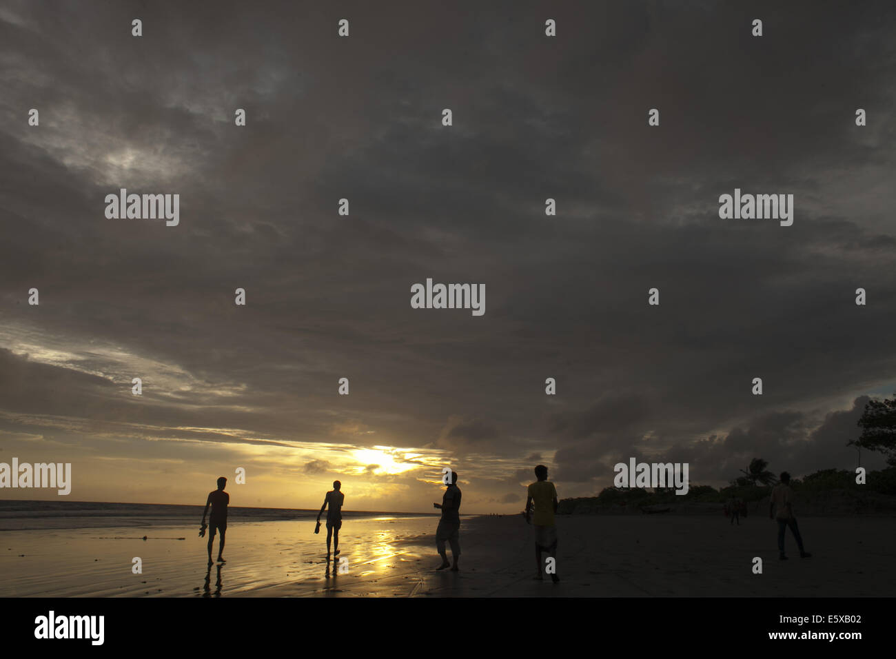 Dhaka, Bangladesh. 7th Aug, 2014. Sunset at kuakata sea beach in ...