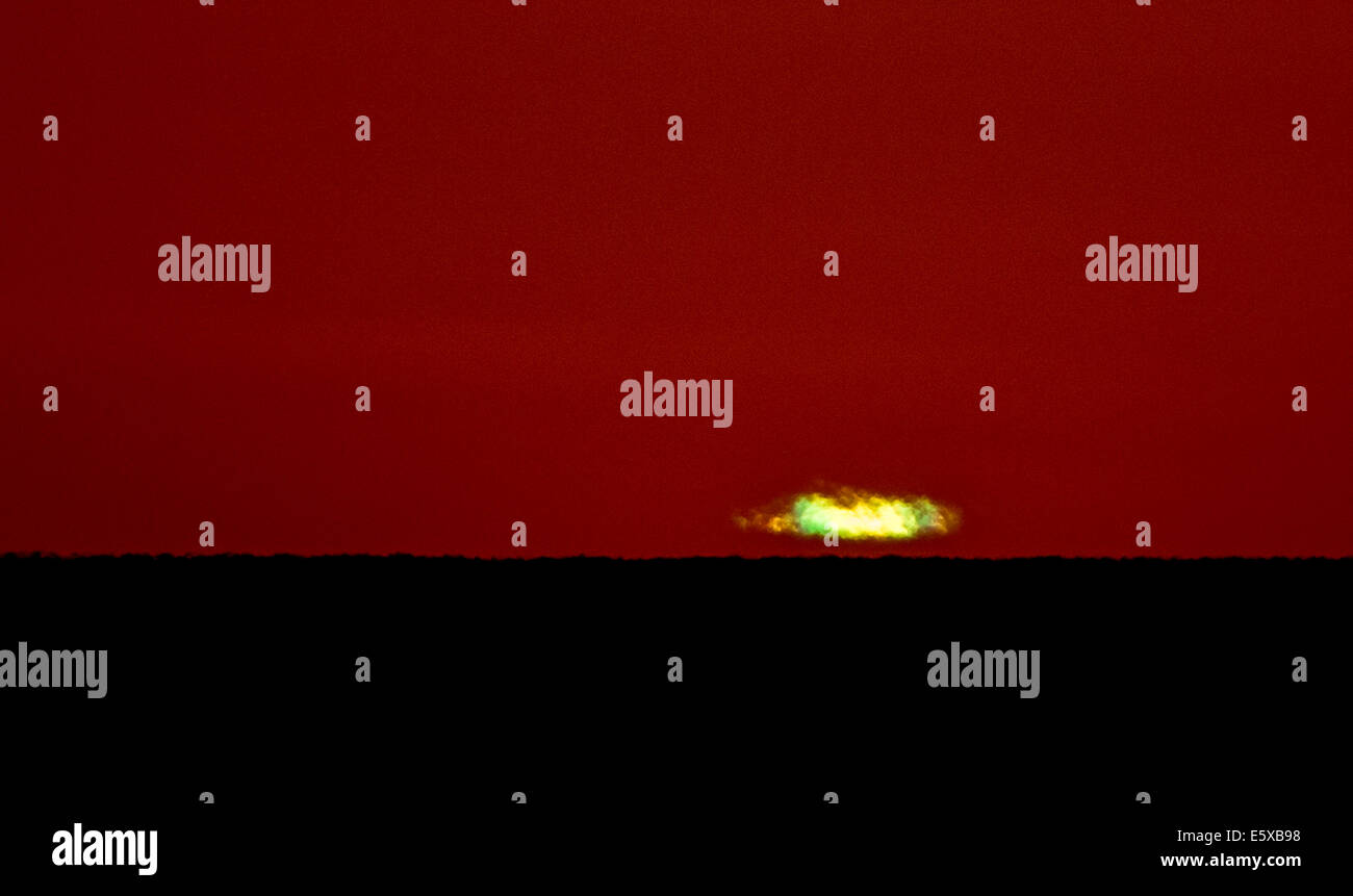 Green flash phenomena hi-res stock photography and images - Alamy