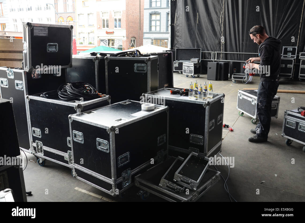 Boxes for lighting and sound equipment hi-res stock photography and ...