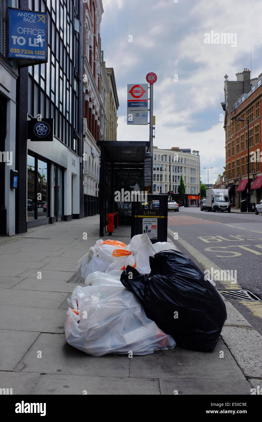 Bags rubbish refuse garbage hi-res stock photography and images - Alamy