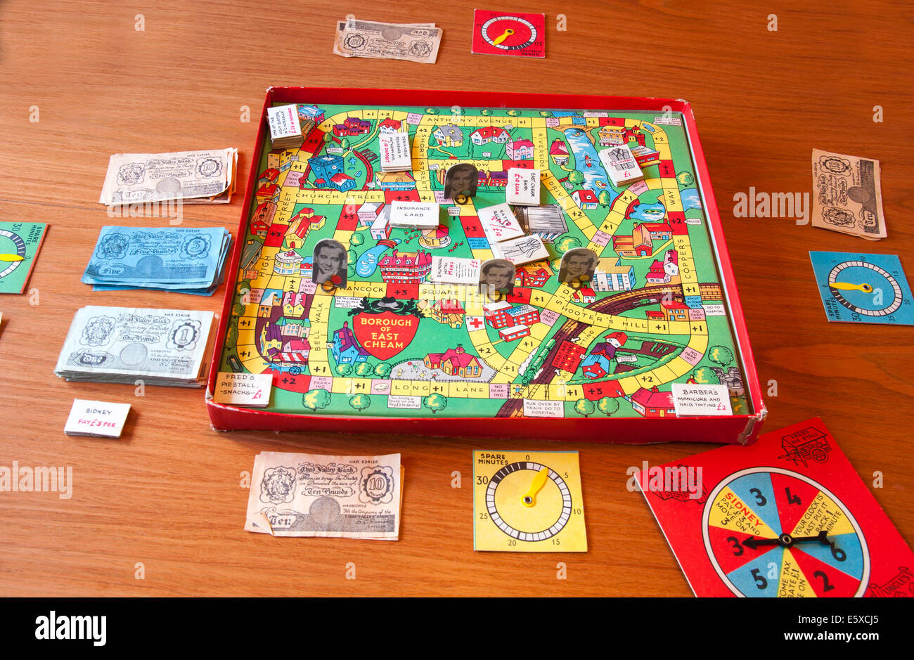 Game hour hi-res stock photography and images - Alamy