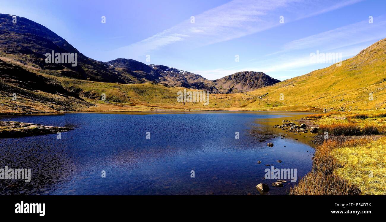Scafell and Lingmell from Styhead Tarn Stock Photo - Alamy