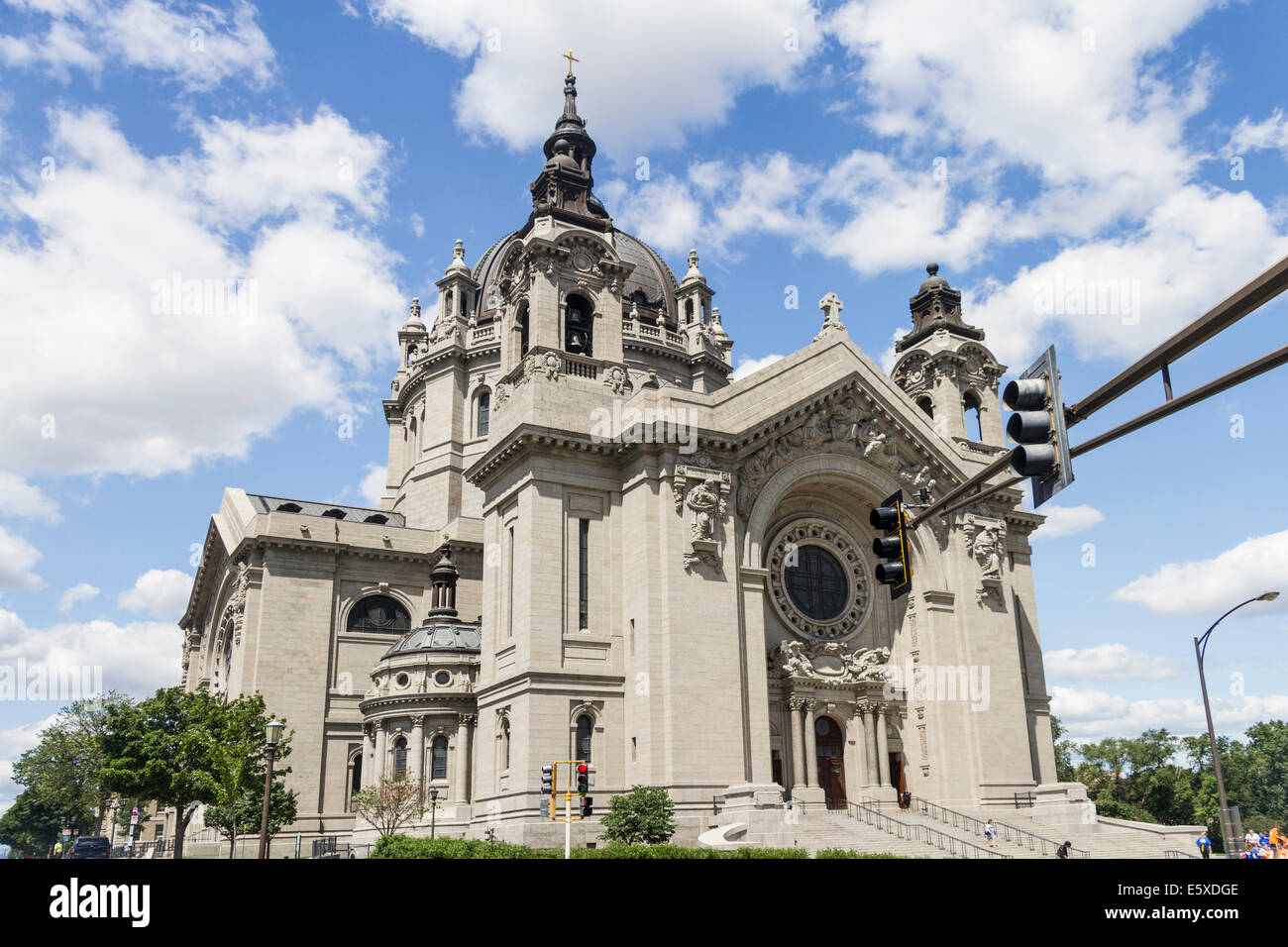 Cathedral of st. paul minneapolis hi-res stock photography and images ...