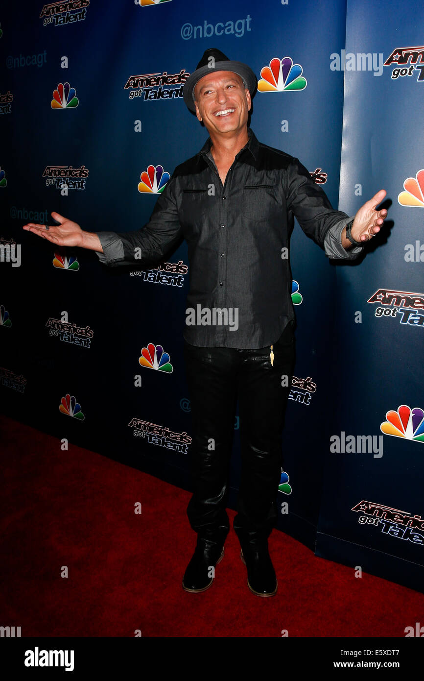 New York, USA. 6th August, 2014. Comedian Howie Mandel attends the ...