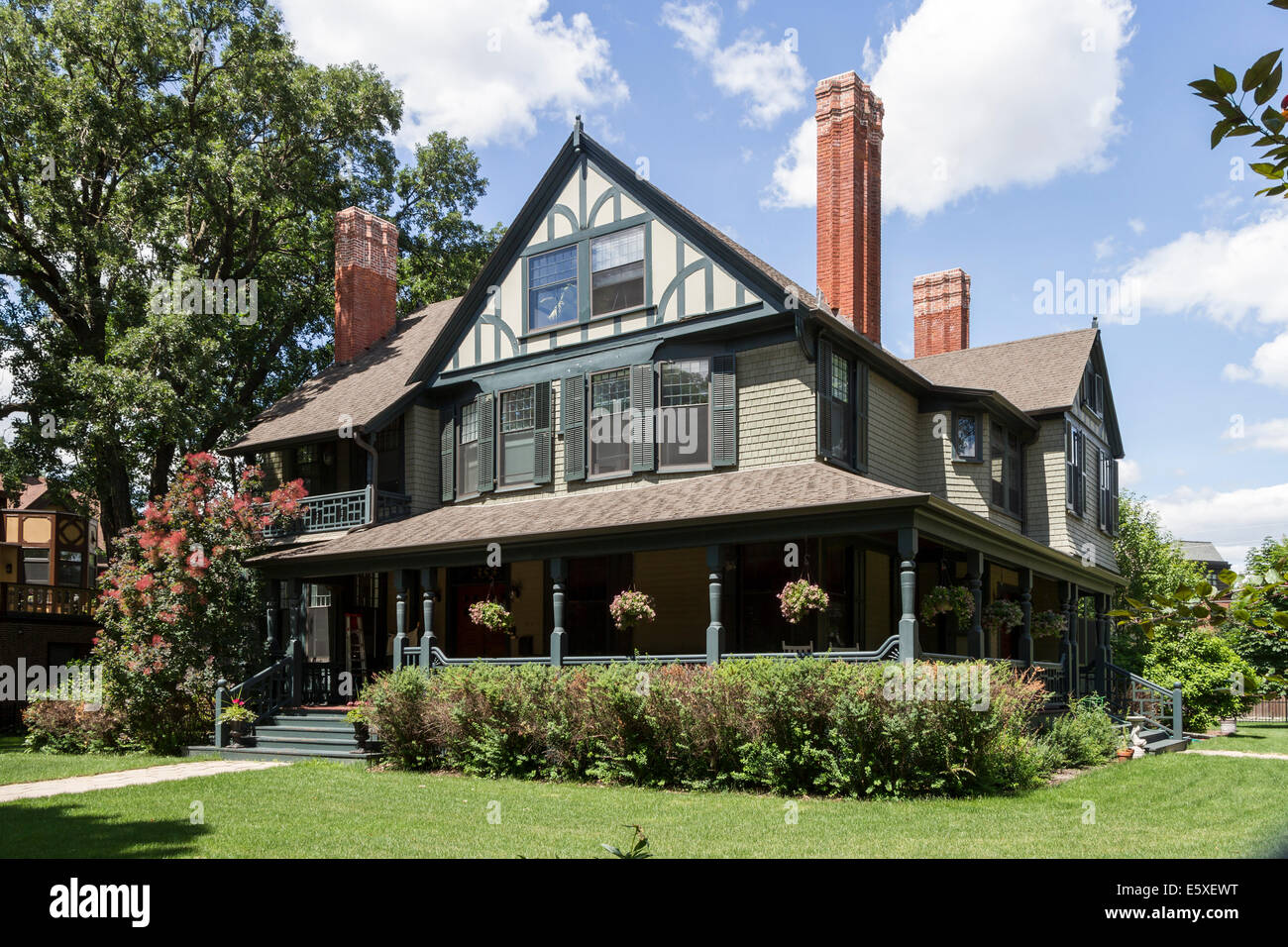 Midwestern home hi-res stock photography and images - Alamy