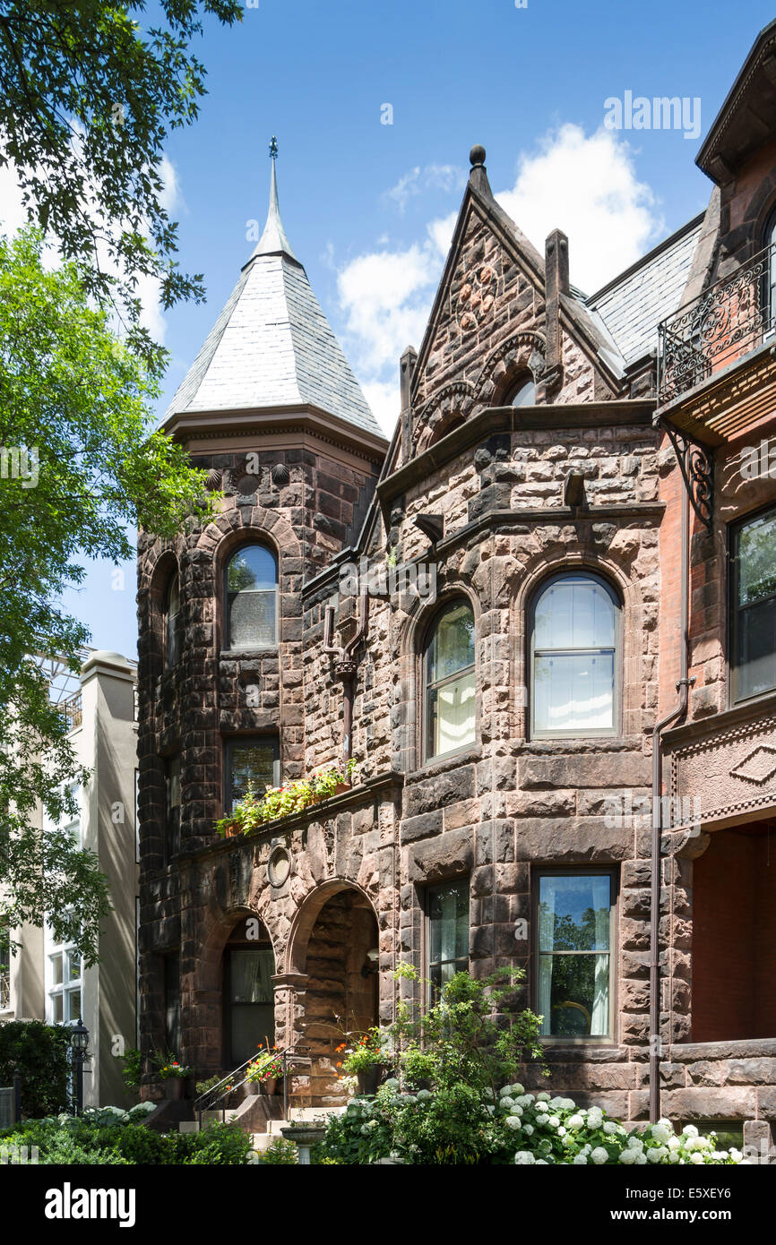 Mid terrace home hi-res stock photography and images - Alamy