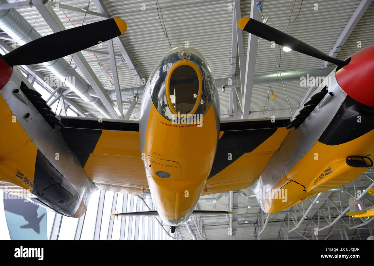 De Havilland Mosquito Colour Flying Display Raf Ww2