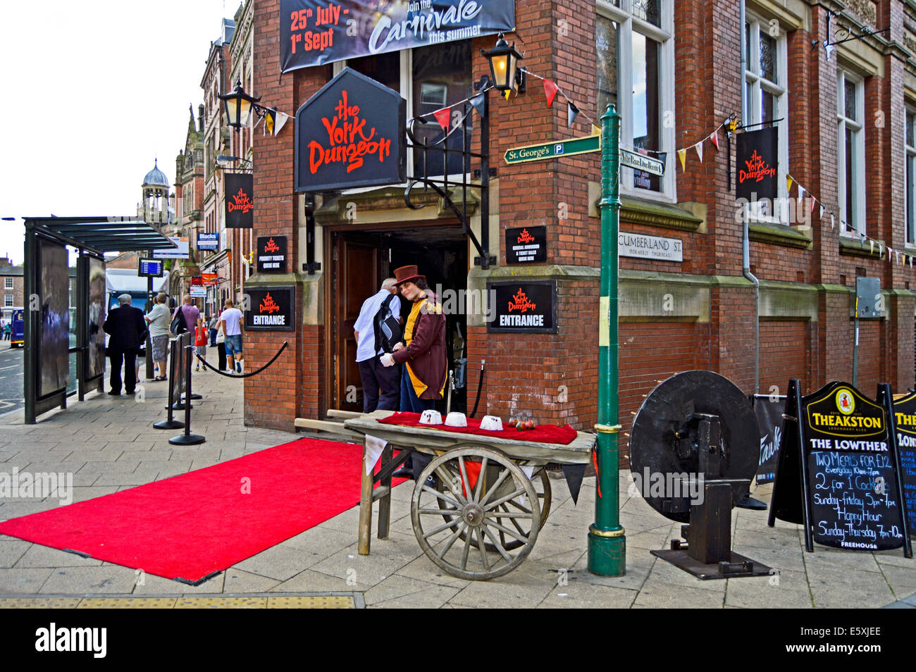 The york dungeon hi-res stock photography and images - Alamy