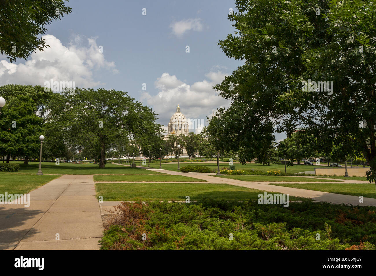 Minnesota gardens hi-res stock photography and images - Alamy