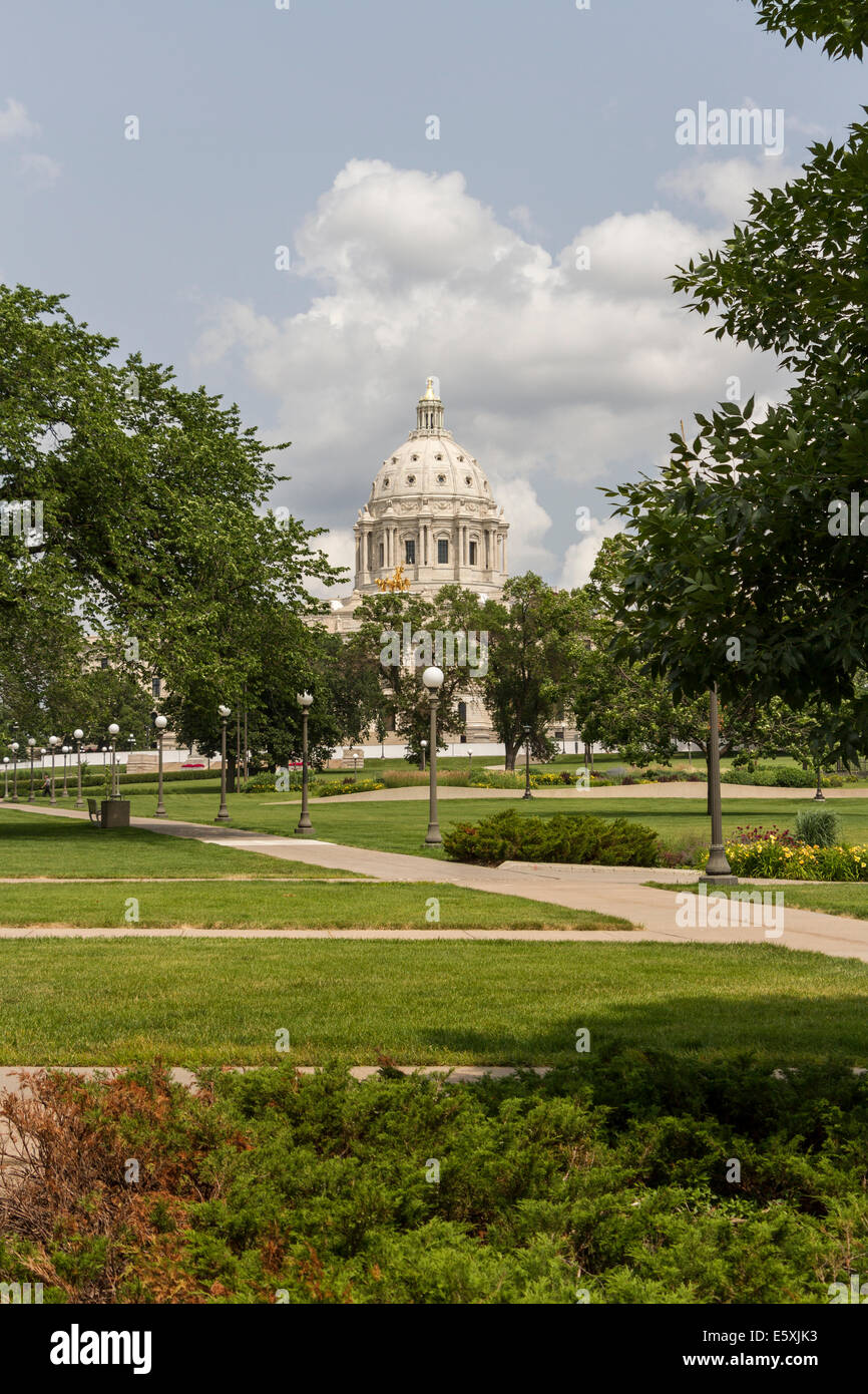 Gardens, Minnesota State Capitol, St Paul, Minnesota, USA Stock Photo ...