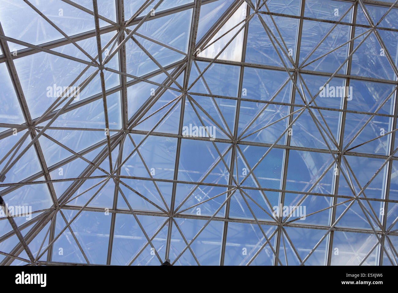 metalic glass window Stock Photo - Alamy