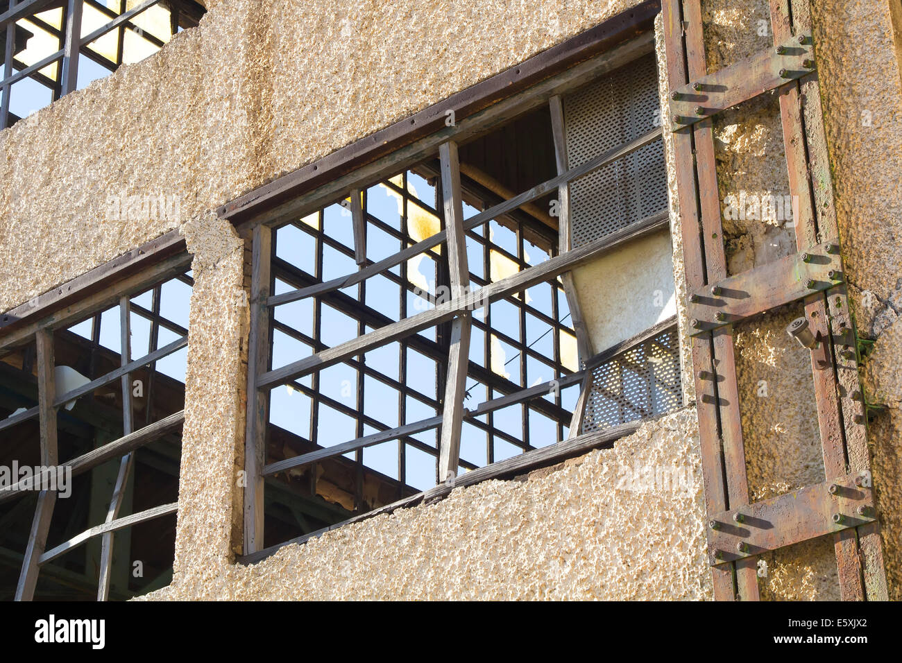 old factory abandoned coal processing Stock Photo - Alamy
