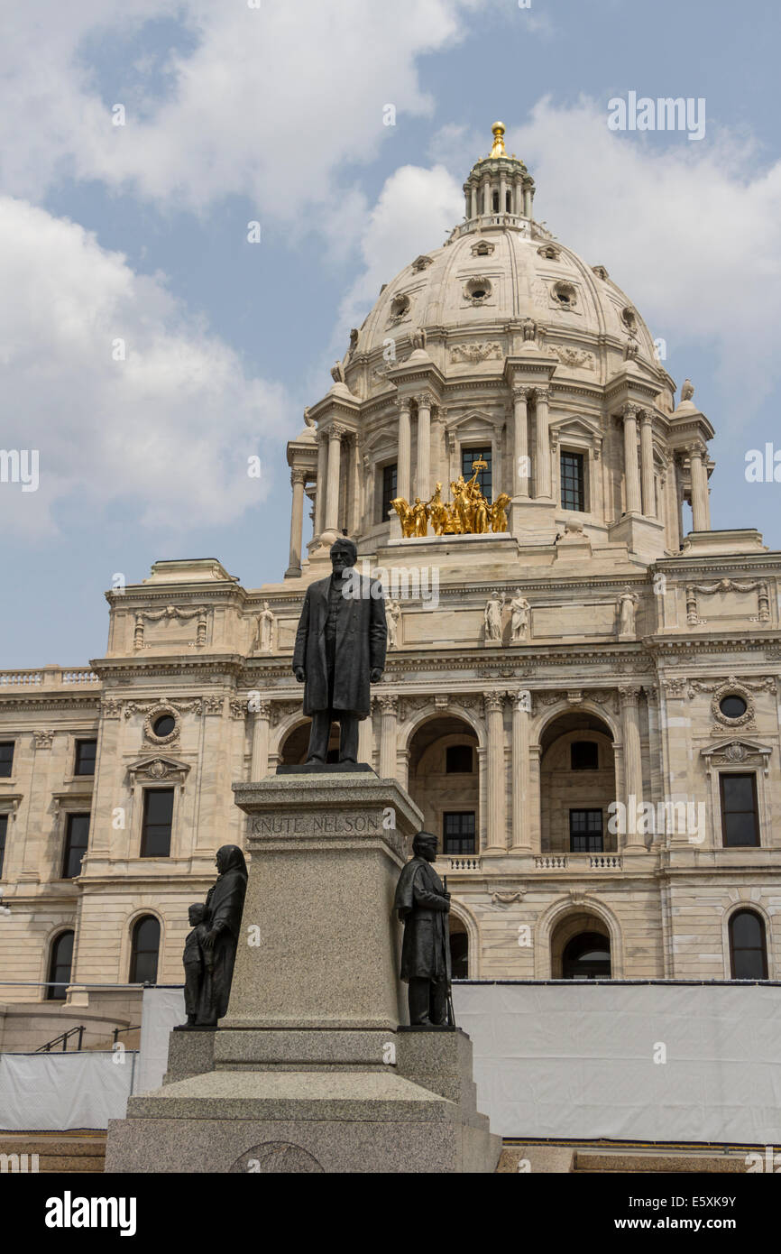 Statue of Knute Nelson, Minnesota State Capitol, St Paul, Minnesota ...