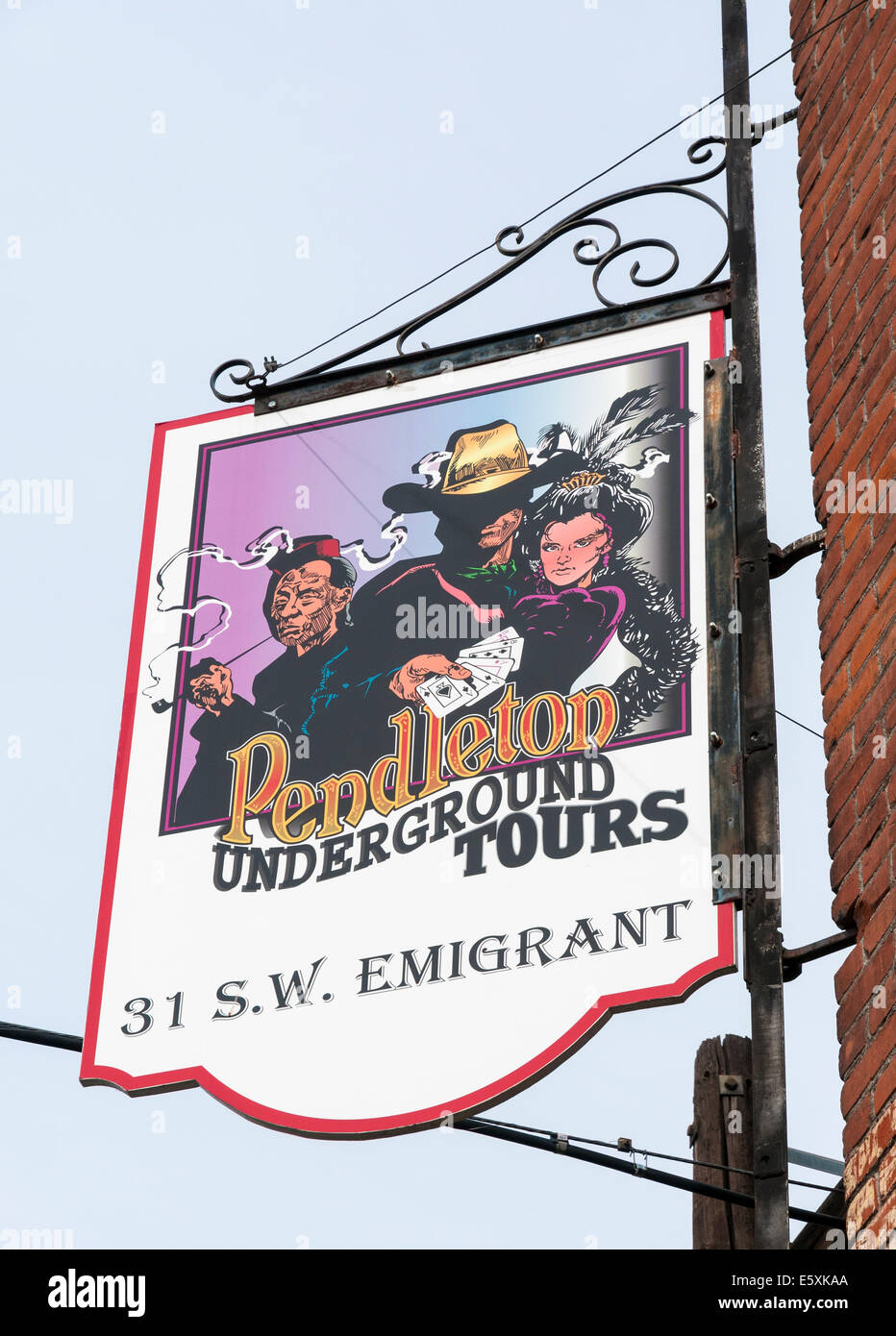 Pendleton underground tours sign hi-res stock photography and images ...