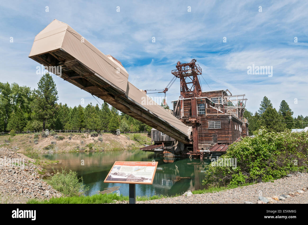 Gold dredge hi-res stock photography and images - Alamy