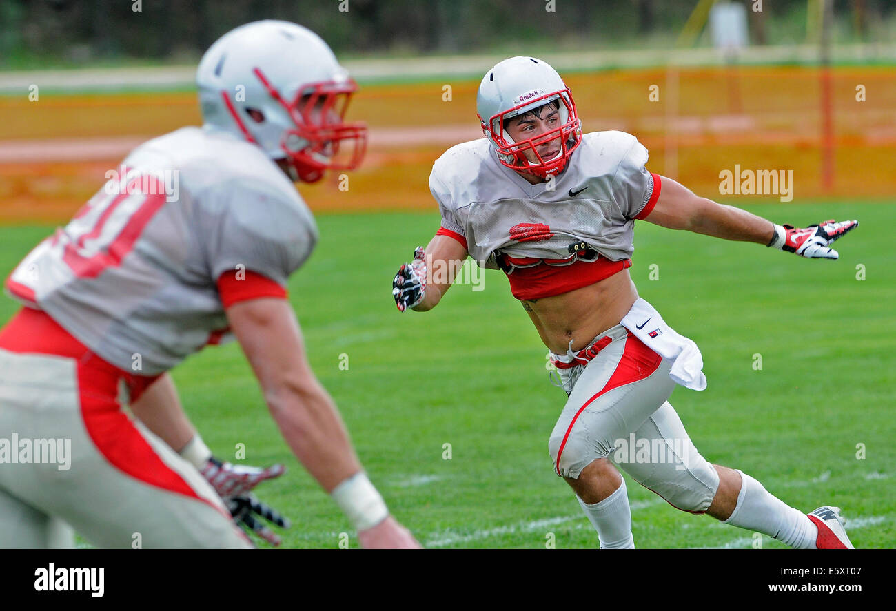 Ruidoso, NM, USA. 7th Aug, 2014. UNM defensive back #8 David Guthrie ...