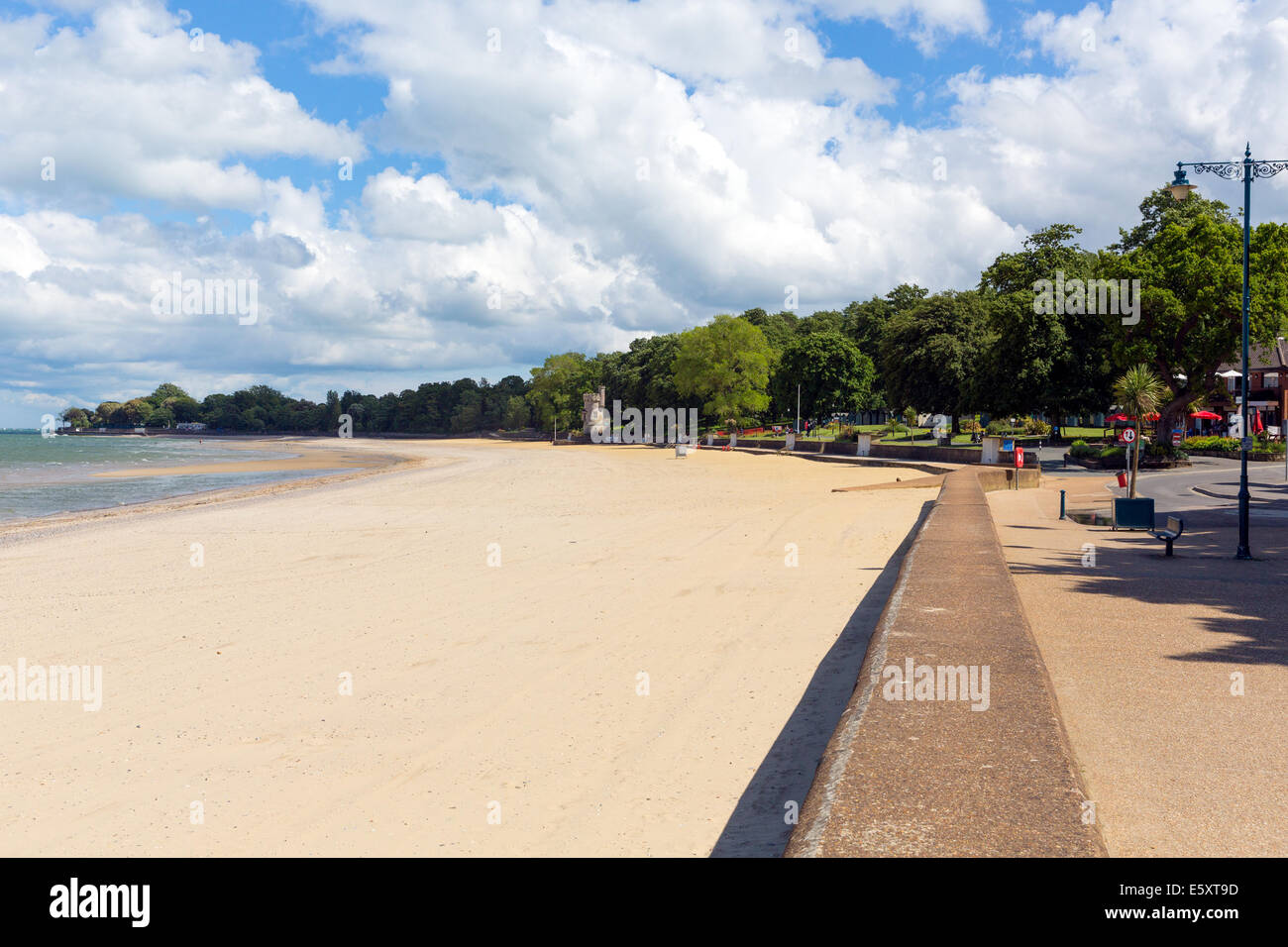 Ryde sandy beach Isle of Wight with blue sky and sunshine in summer in ...