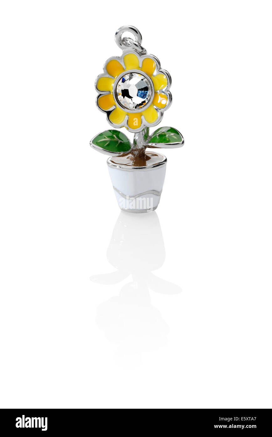 Jewelry and flower hi-res stock photography and images - Alamy