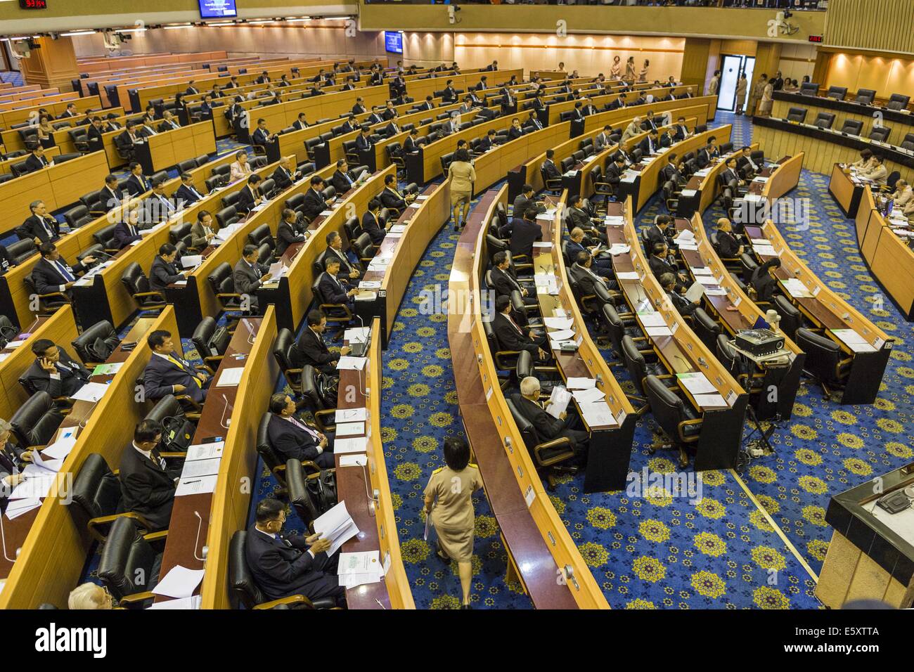 Aug. 8, 2014 - Bangkok, Bangkok, Thailand - Members of the Thai ...