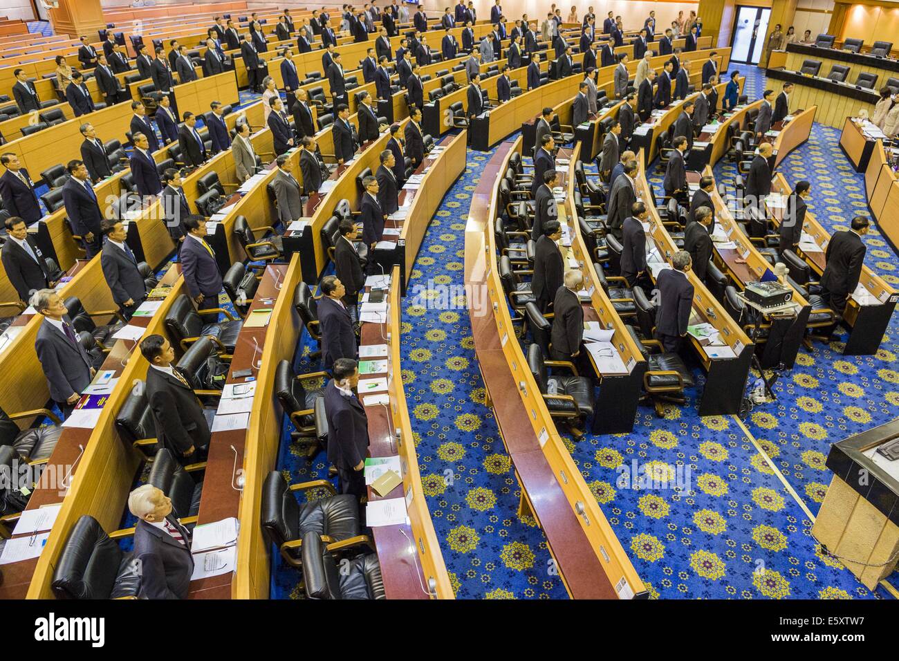 Aug. 8, 2014 - Bangkok, Bangkok, Thailand - Members of the Thai ...