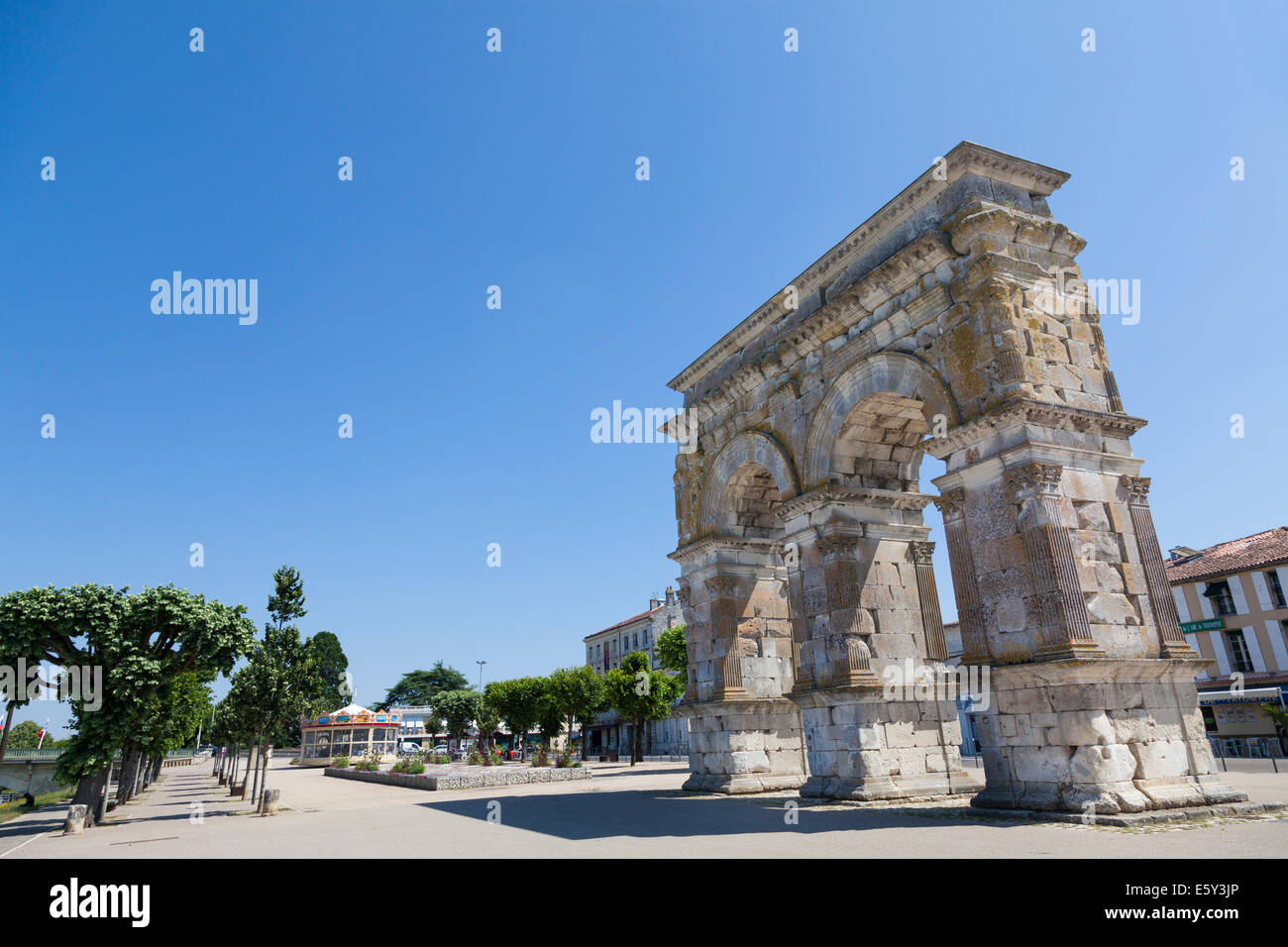 The roman Arch of Germanicus in Saintes France Stock Photo - Alamy