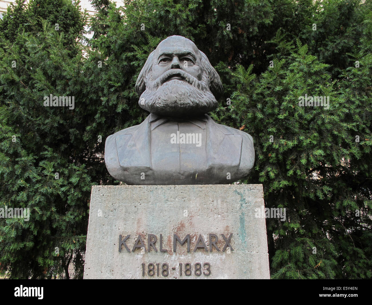 Bust of Karl Marx in Berlin, Germany Stock Photo - Alamy