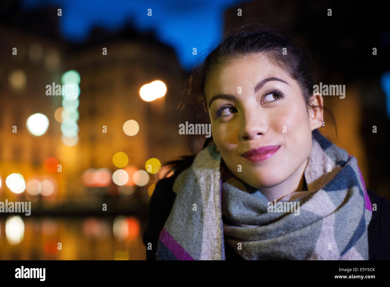Young woman outdoors dressed warmly, portrait Stock Photo - Alamy
