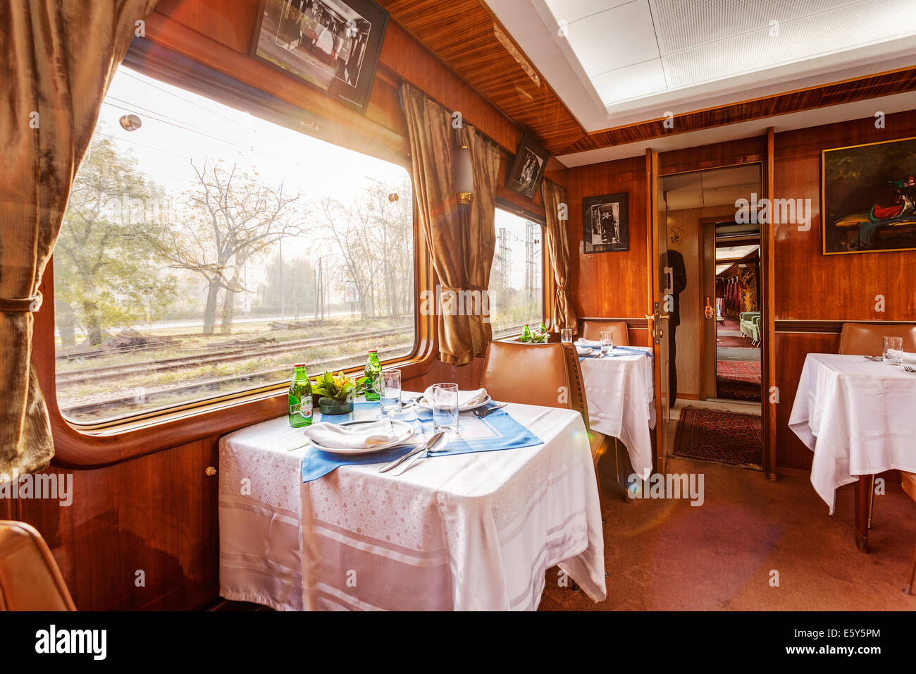 interior of luxury old train carriage Stock Photo - Alamy