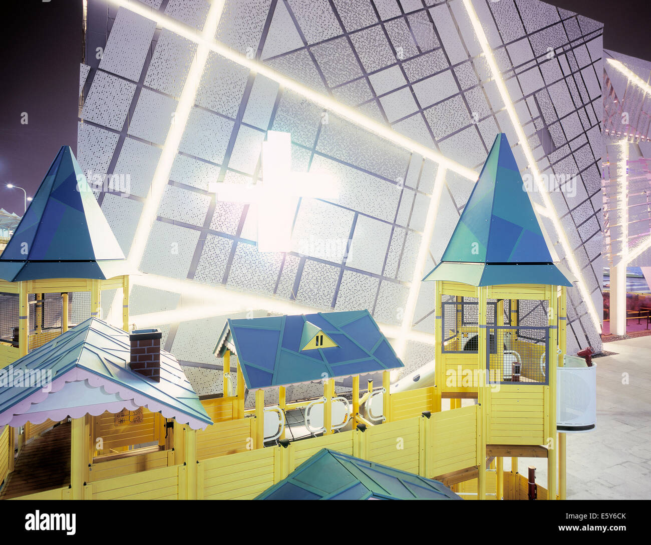 Futuristic playground hi-res stock photography and images - Alamy