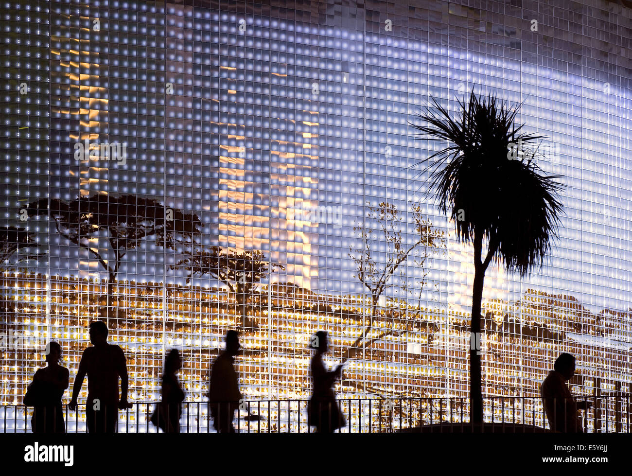 African pavilion hi-res stock photography and images - Alamy