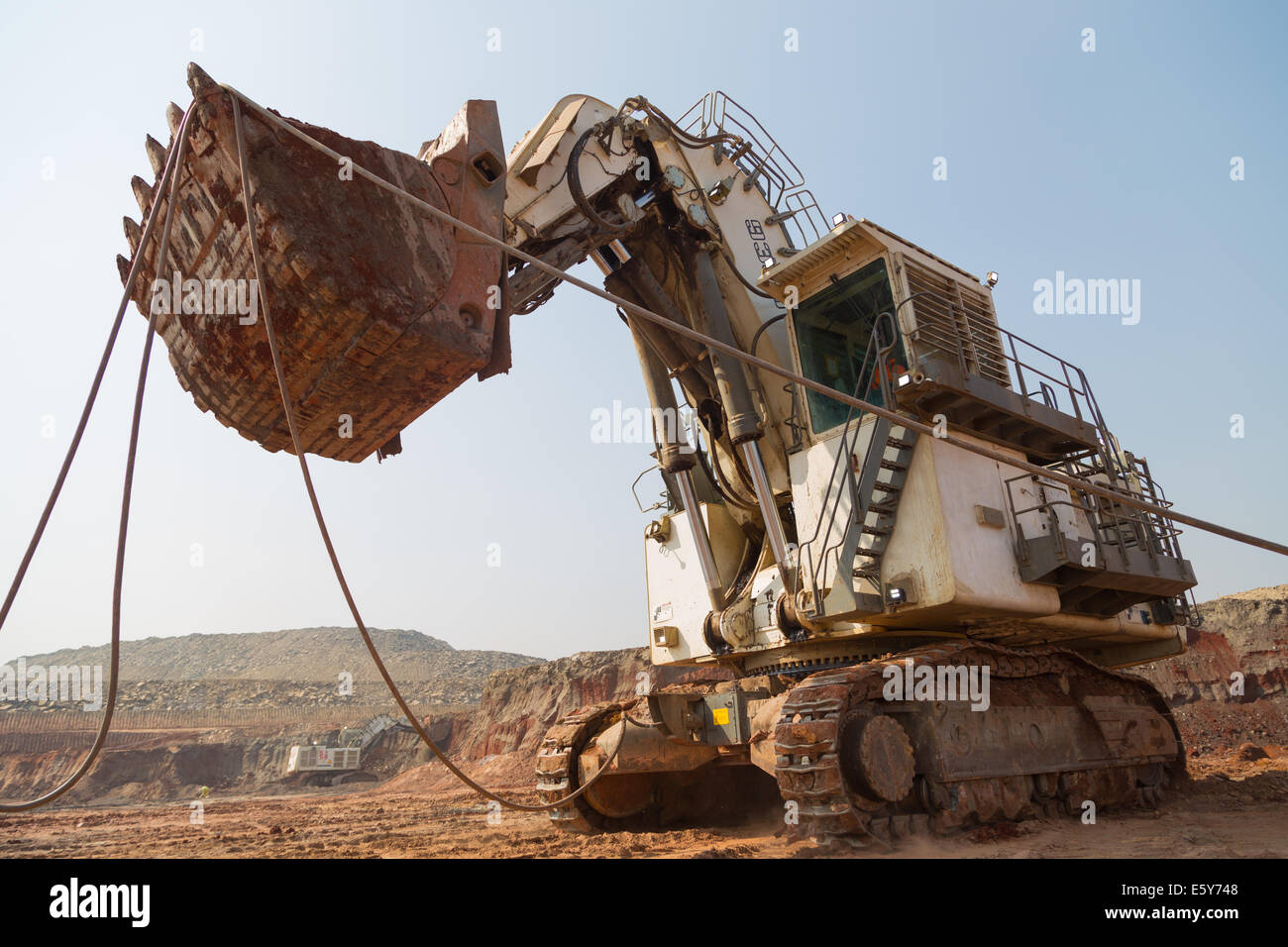 Face shovel High Resolution Stock Photography and Images - Alamy