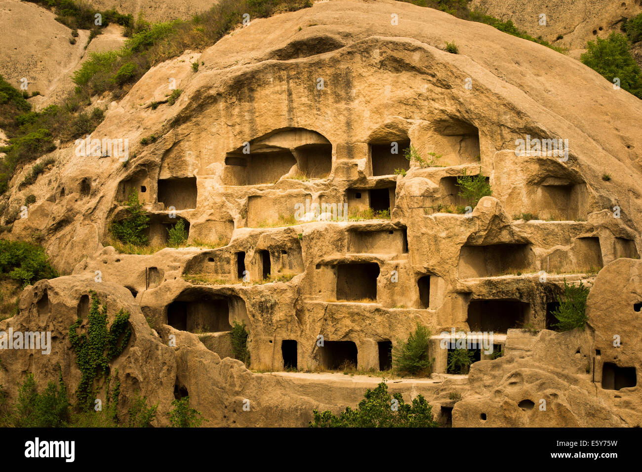 Guyaju caves beijing hi-res stock photography and images - Alamy