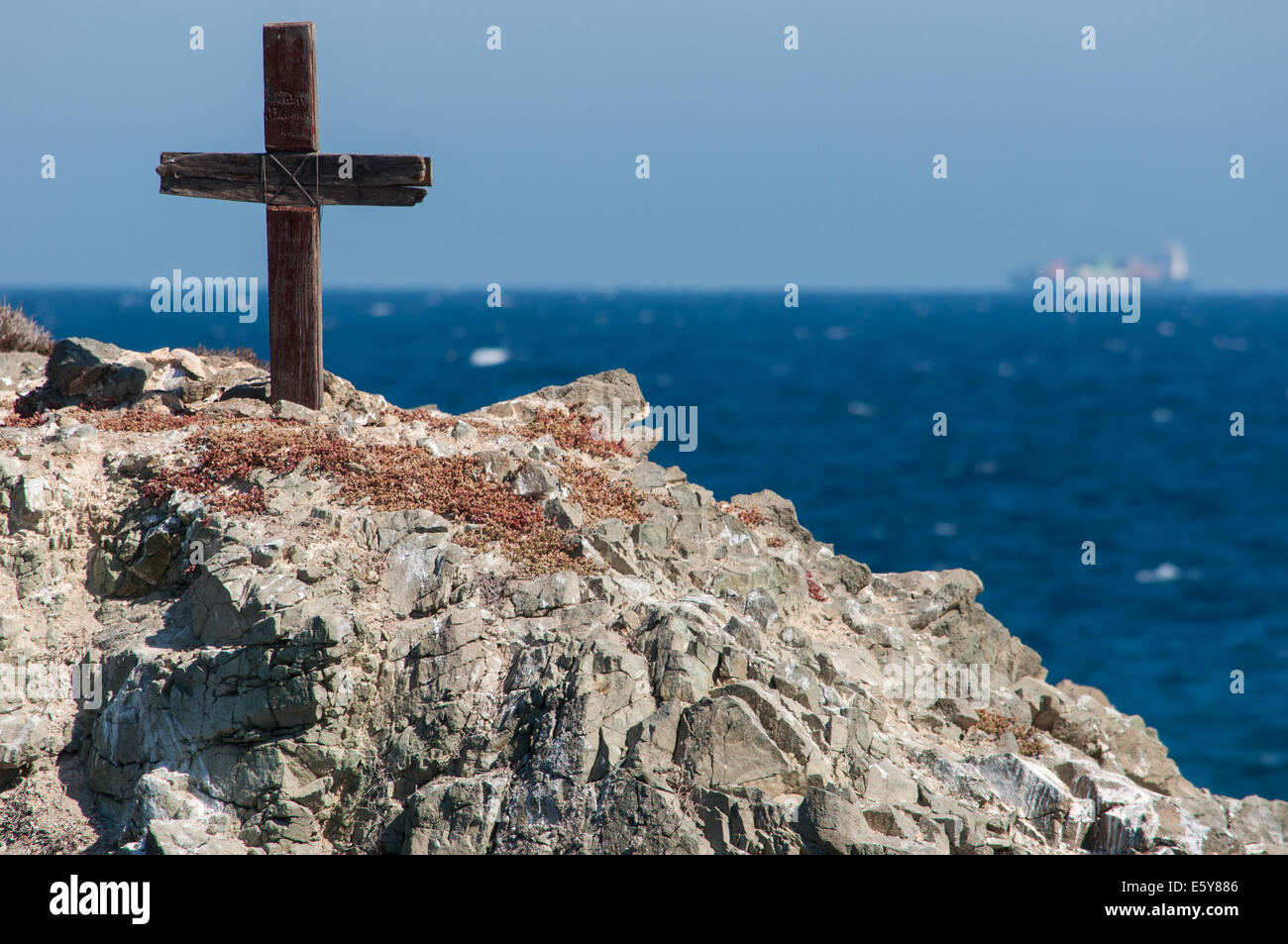 Rood in the sea Stock Photo - Alamy
