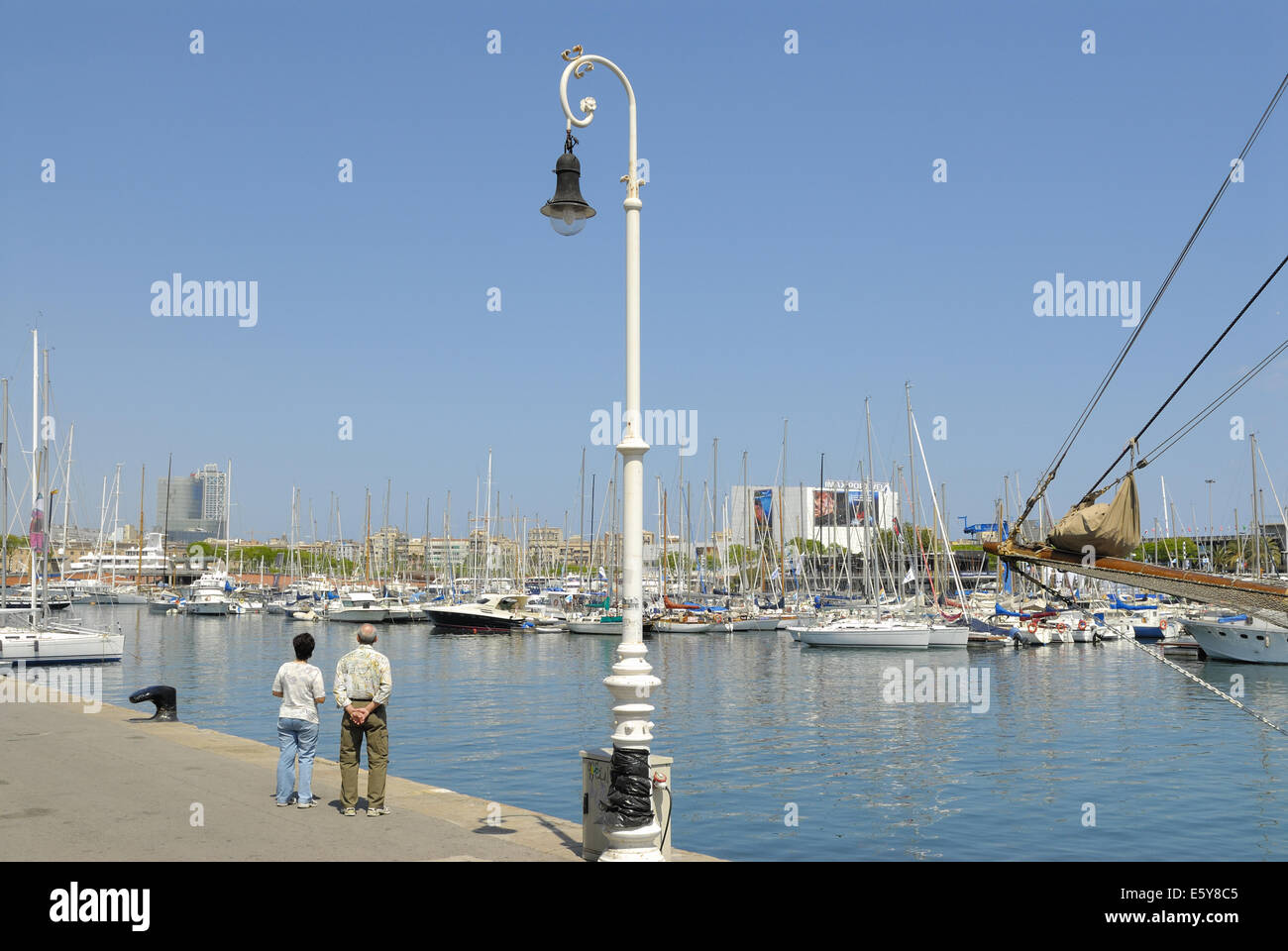 harbour promenade (Port Vell), Barcelona, Spain Stock Photo - Alamy
