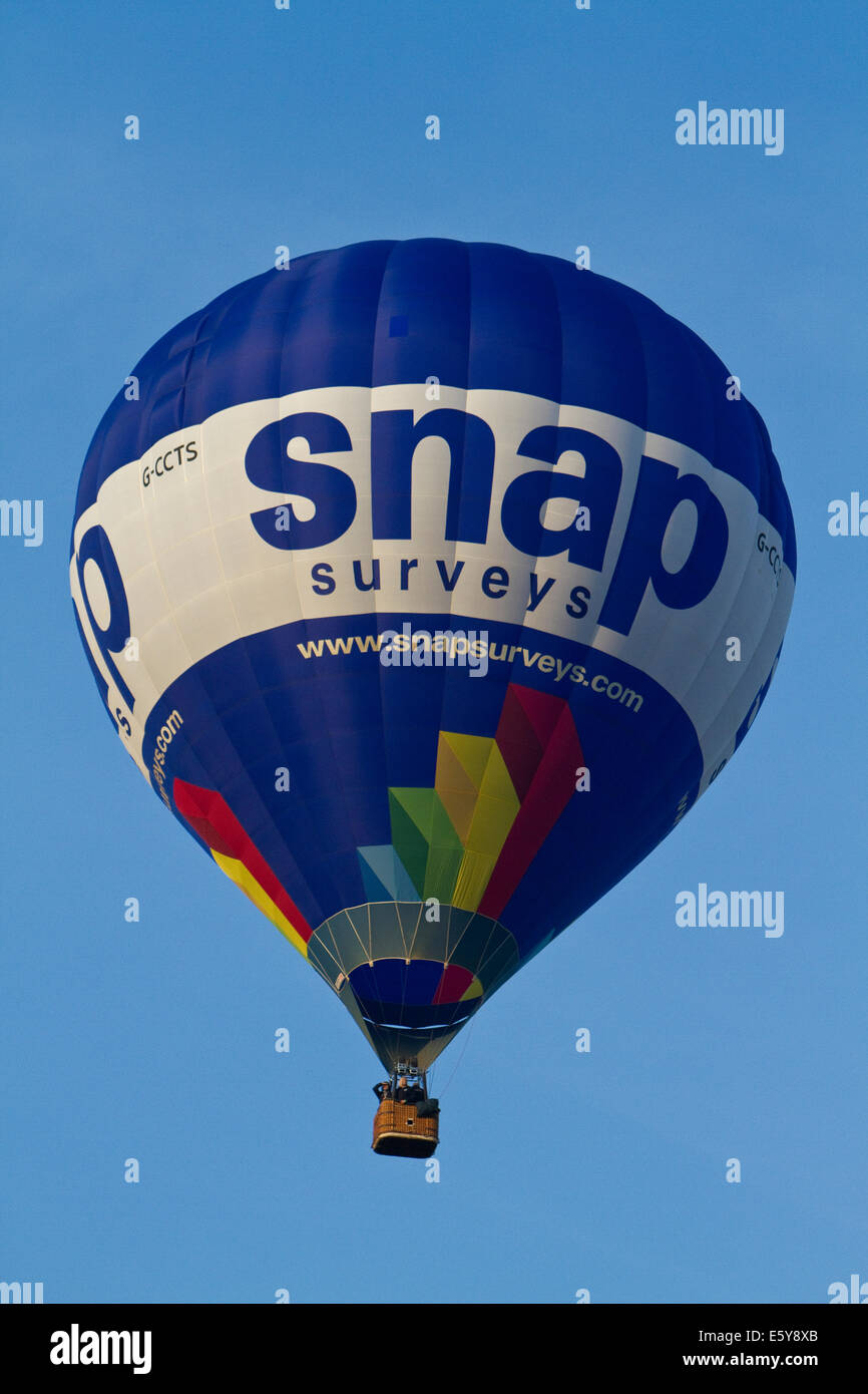 Bristol, UK. 8th August, 2014. Snap survey Balloon lifts off during the ...