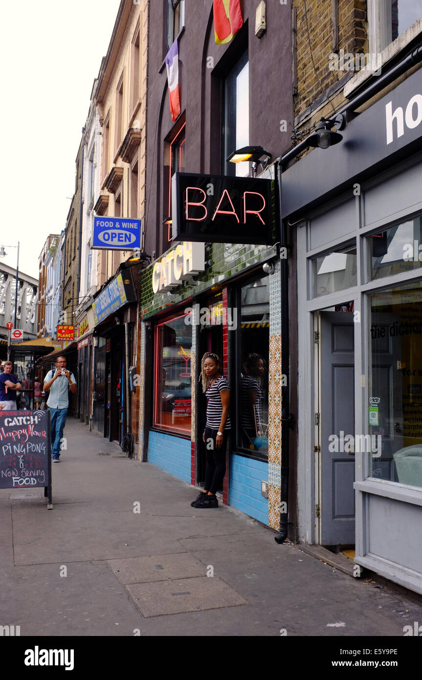Catch bar london hi-res stock photography and images - Alamy