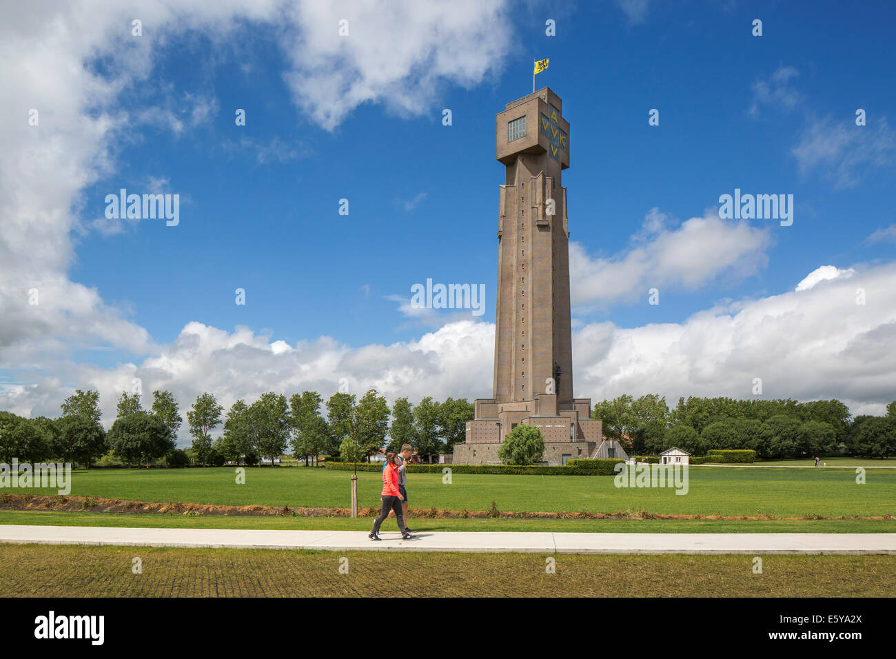 The IJzertoren / Yser Tower, First World War One memorial and highest ...