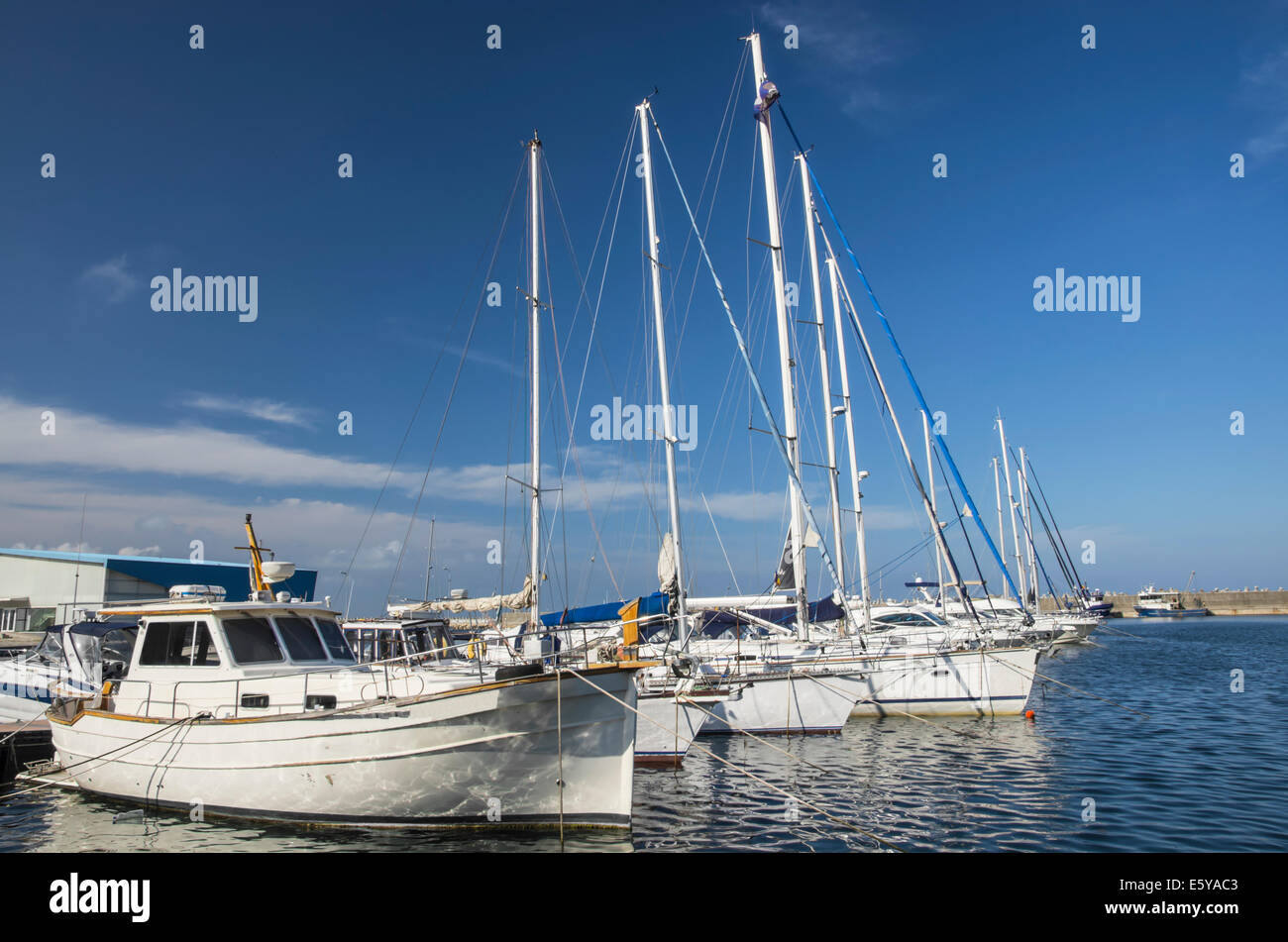 Blue yacht sailboat sailing ship hi-res stock photography and images ...