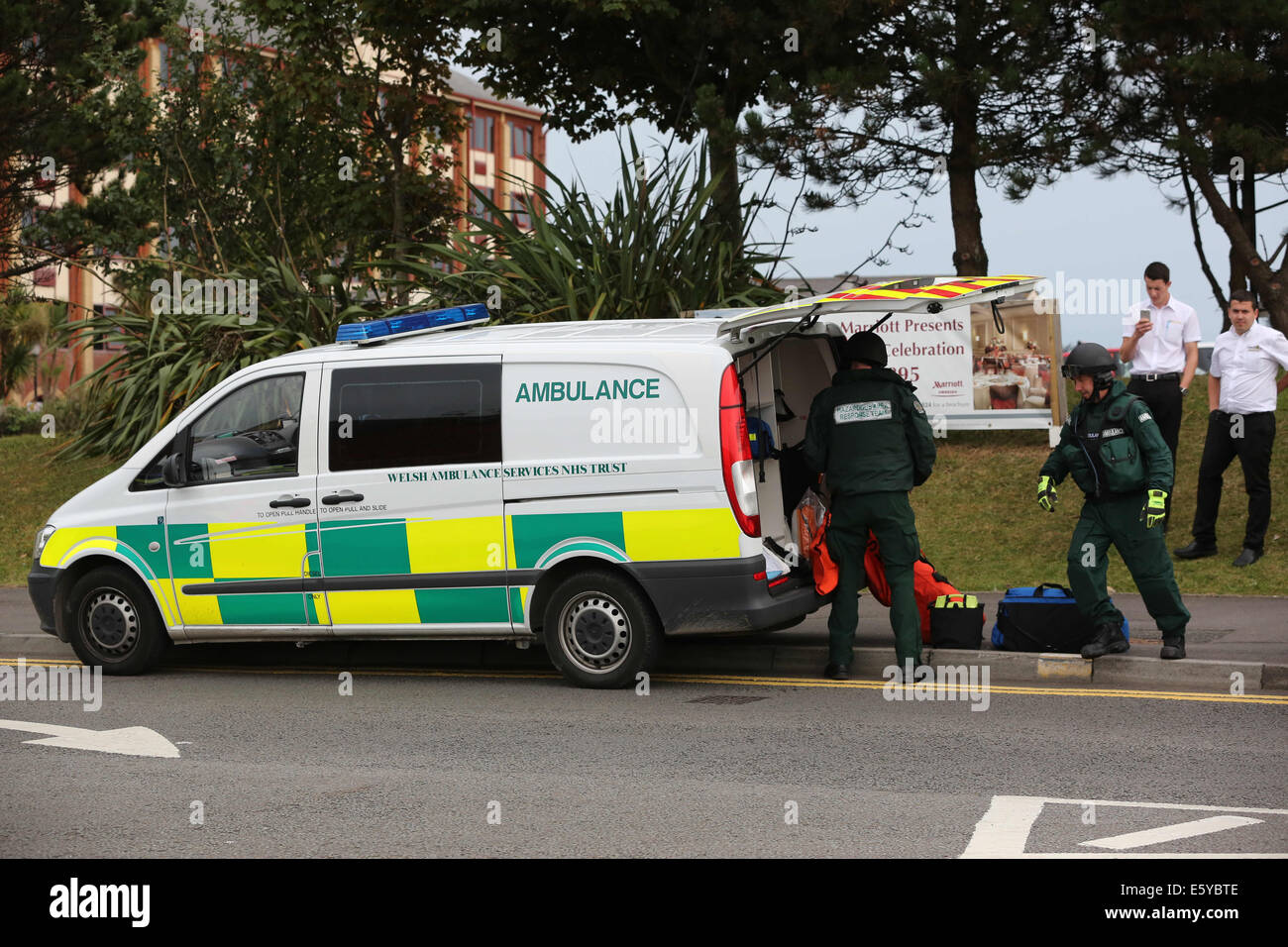Swansea, Wales, UK. 8th August, 2014. Pictured: Paramedics in ...