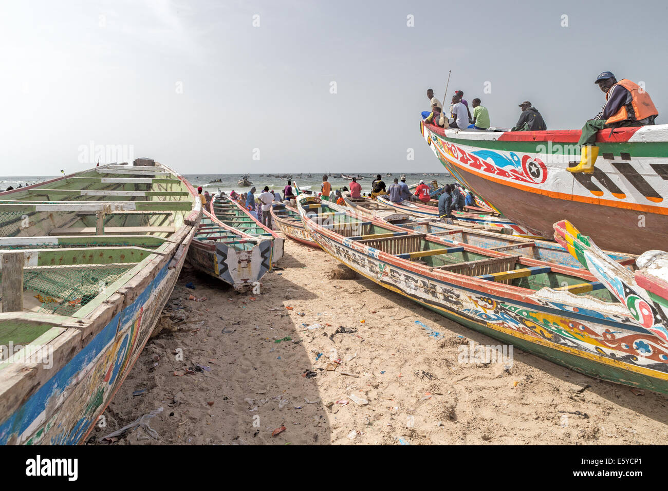 Pirogue boats senegal hi-res stock photography and images - Alamy