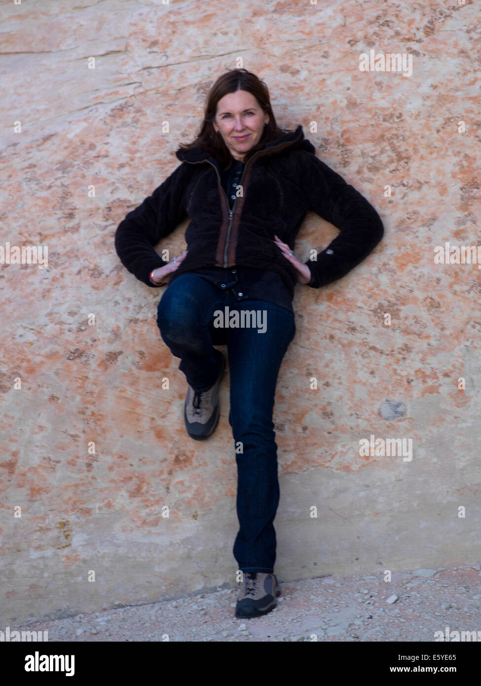 Leaning against a rock hi-res stock photography and images - Alamy