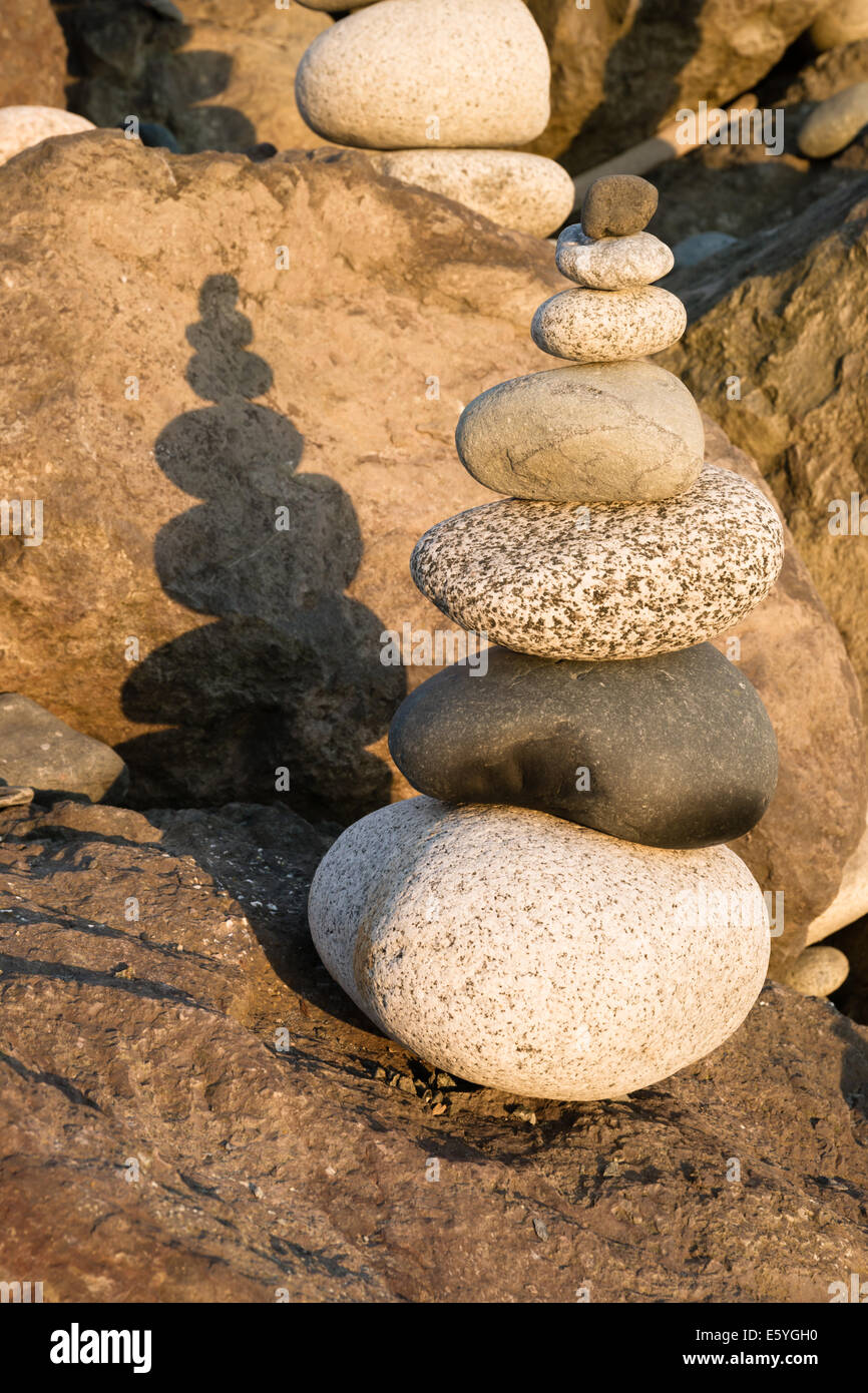 Polished cobbles hi-res stock photography and images - Alamy