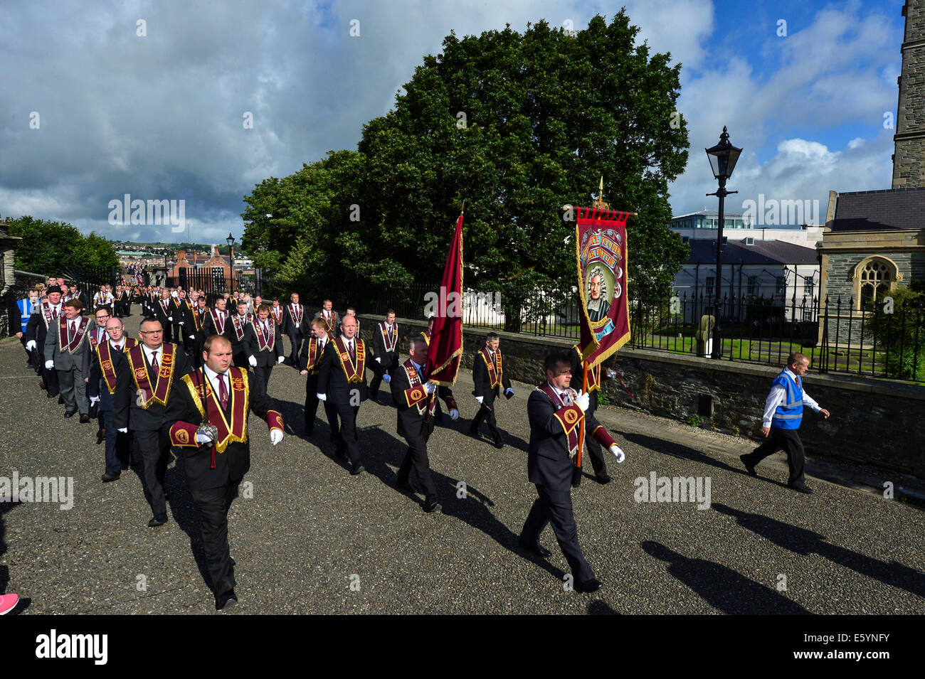 Orange order sash hi-res stock photography and images - Alamy