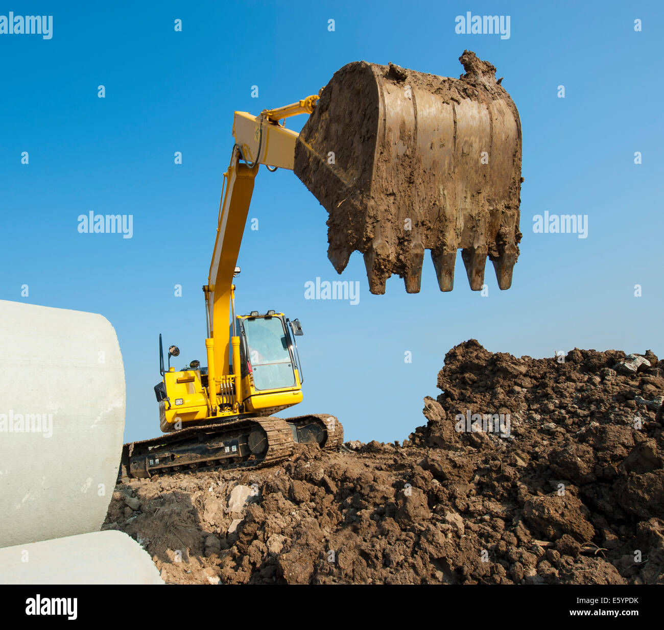 Excavator arm hi-res stock photography and images - Alamy