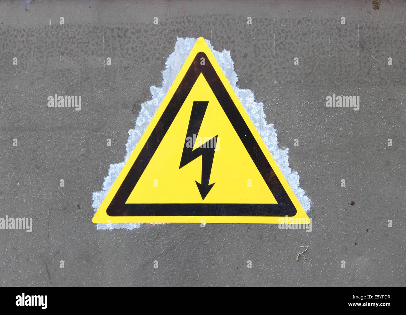 High voltage sign on transformer hi-res stock photography and images ...