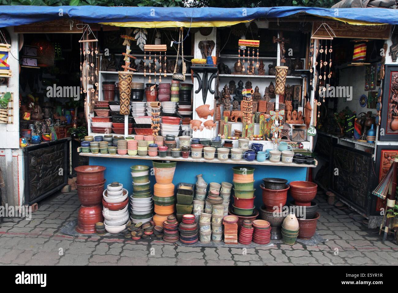 Colorful potteries hi-res stock photography and images - Alamy