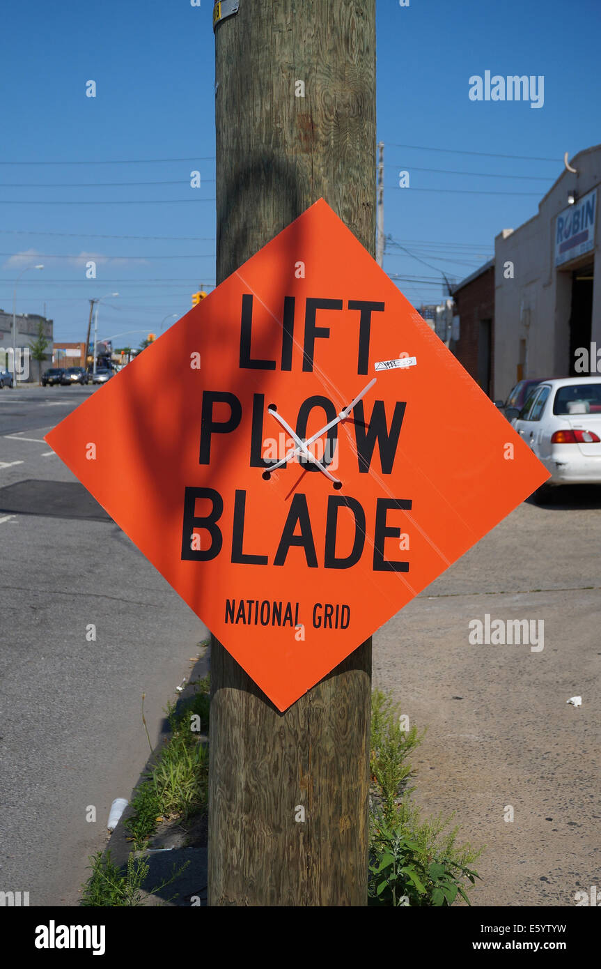 Street Sign Lift Plow Blade Stock Photo - Alamy
