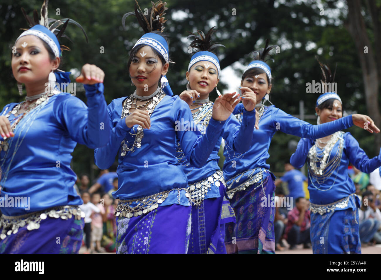 Indegenious people hi-res stock photography and images - Alamy