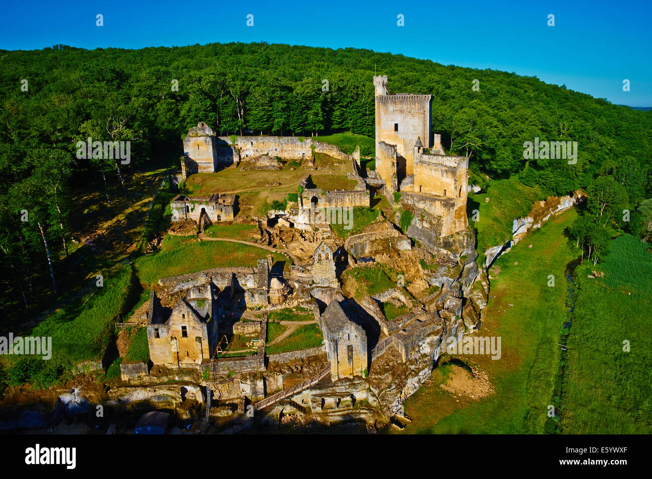 France, Aquitaine, Dordogne, Perigord Noir, Beune valley, Commarque ...